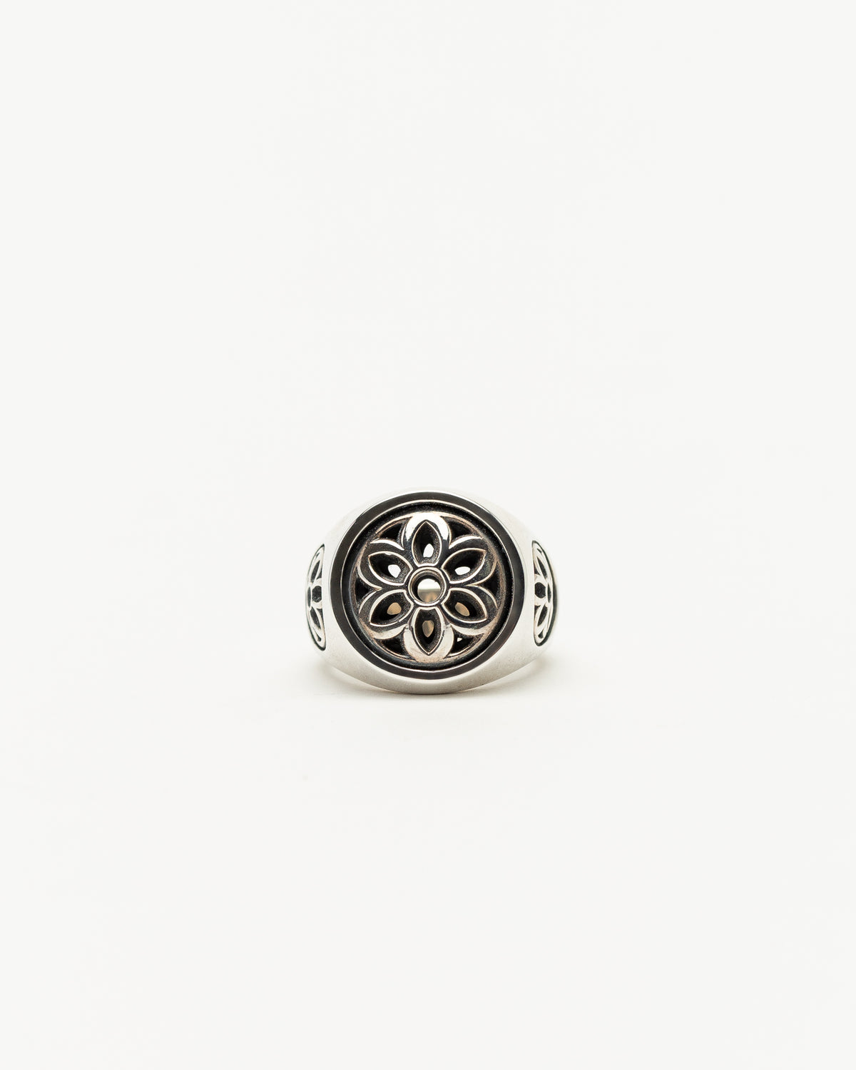 Good Art HLYWD Club Ring, Medium, Sterling